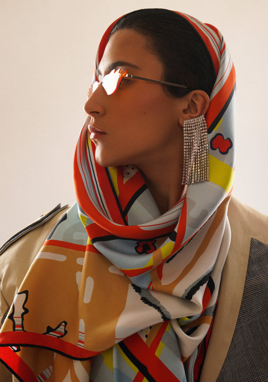 Giant triangles – Dikla Levsky